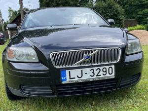 Melns Volvo V50 2005 Valmiera, ar dzinēja tilpumu 1.60 L un nobraukumu 355 tūkst. km par 2150 €, foto 6 vietnē AUTOMOTO.COM.LV