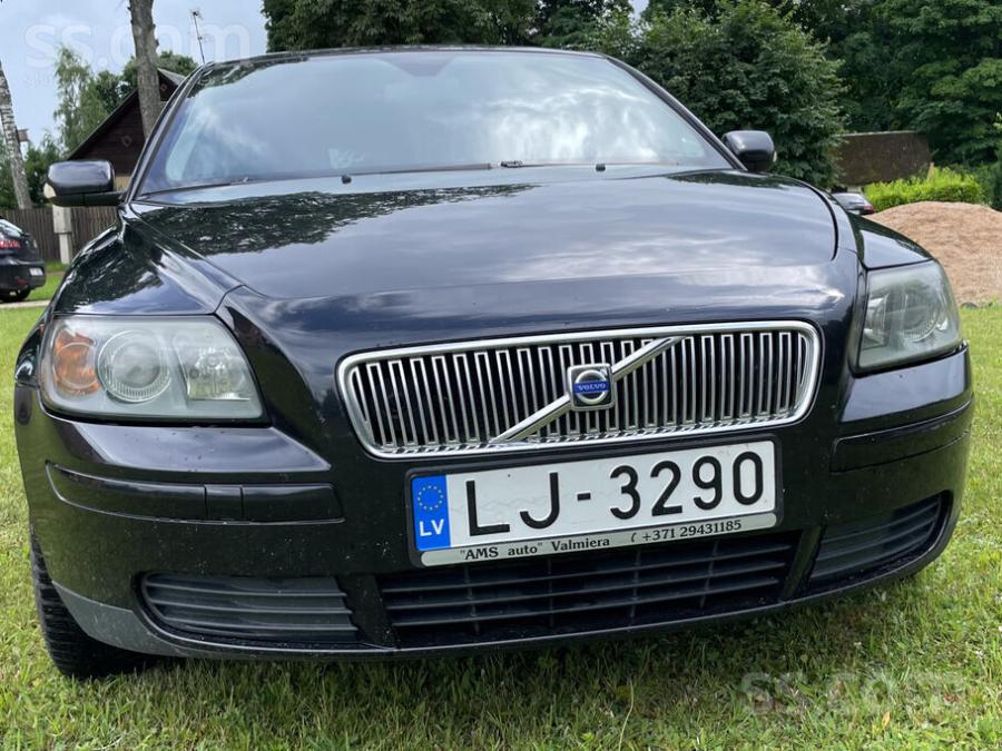 Melns Volvo V50 2005 Valmiera, ar dzinēja tilpumu 1.60 L un nobraukumu 355 tūkst. km par 2150 €, foto 6 vietnē AUTOMOTO.COM.LV