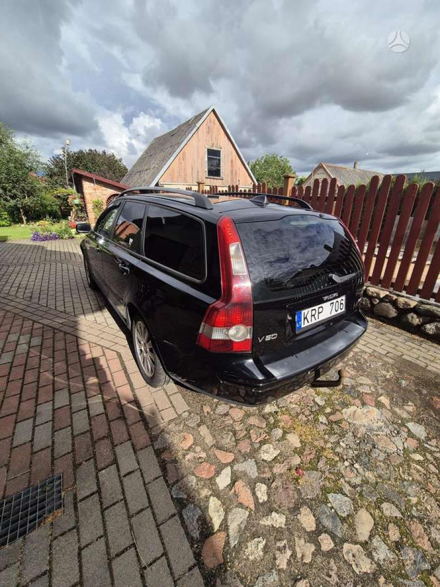 Melns Volvo V50 2005 Marijampole, ar dzinēja tilpumu 1.56 L un nobraukumu 349 tūkst. km par 1700 €, foto 6 vietnē AUTOMOTO.COM.LV