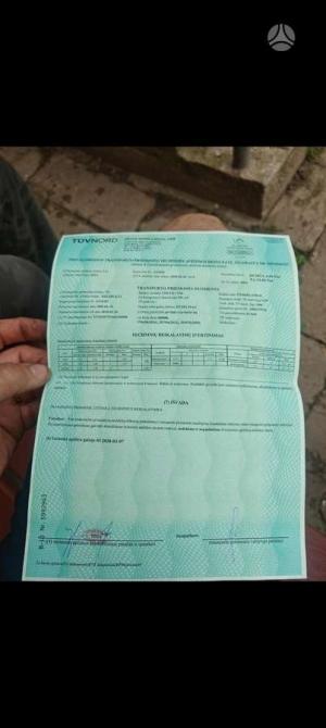 Melns Volvo V50 2005 Viļņa, ar dzinēja tilpumu 2.00 L un nobraukumu 393 tūkst. km par 1700 €, foto 11 vietnē AUTOMOTO.COM.LV