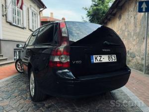Melns Volvo V50 2005 Cēsis, ar dzinēja tilpumu 1.60 L un nobraukumu 0 tūkst. km par 1190 €, foto 8 vietnē AUTOMOTO.COM.LV