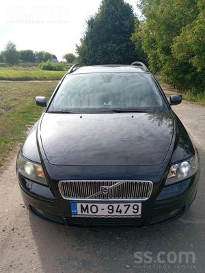 Melns Volvo V50 2005 Daugavpils, ar dzinēja tilpumu 1.60 L un nobraukumu 394 tūkst. km par 1500 €, foto  vietnē AUTOMOTO.COM.LV