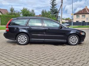 Черный Вольво В50 2005 в Вильнюс, объемом двигателя 2.00 л и пробегом 373 тыс. км за 1200 €, фото 5 на AUTOMOTO.COM.LV
