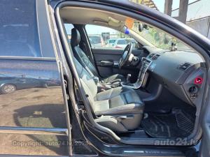Melns Volvo V50 2005 Tallina, ar dzinēja tilpumu 2.00 L un nobraukumu 307 tūkst. km par 799 €, foto 7 vietnē AUTOMOTO.COM.LV