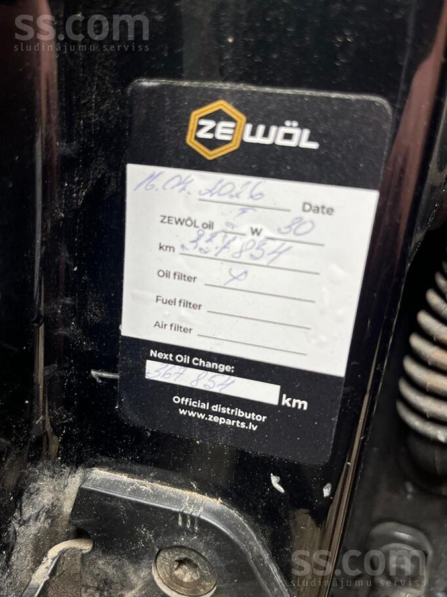 Черный Вольво В50 2005 в Юрмала, объемом двигателя 2.00 л и пробегом 360 тыс. км за 1150 €, фото 8 на AUTOMOTO.COM.LV