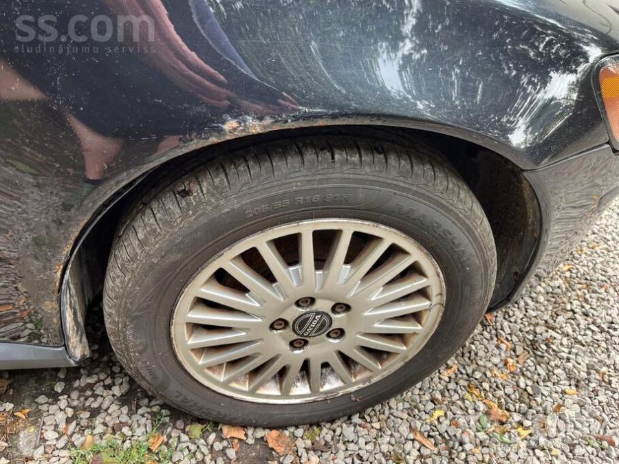 Черный Вольво В50 2005 в Юрмала, объемом двигателя 2.00 л и пробегом 360 тыс. км за 1150 €, фото 12 на AUTOMOTO.COM.LV