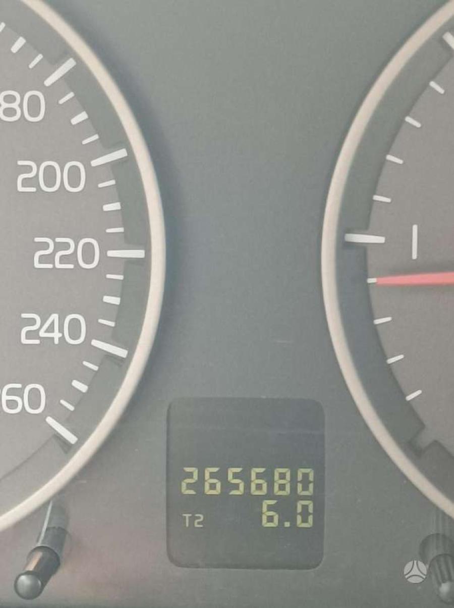 Черный Вольво В50 2005 в Клайпеда, объемом двигателя 1.56 л и пробегом 265 тыс. км за 1150 €, фото 4 на AUTOMOTO.COM.LV