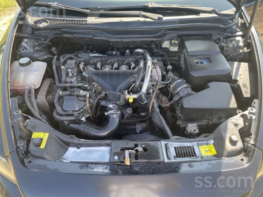 Melns Volvo V50 2005 Ventspils, ar dzinēja tilpumu 2.00 L un nobraukumu 346 tūkst. km par 1200 €, foto 9 vietnē AUTOMOTO.COM.LV