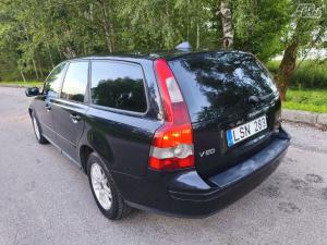 Black Volvo V50 2005 in Taurage, with an engine capacity of 1.60 L and mileage of 299 thousand km for 1480 €, photo 4 on AUTOMOTO.COM.LV
