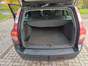 Black Volvo V50 2005 in Valmiera, with an engine capacity of 2.00 L and mileage of 398 thousand km for 1350 €, photo 10 on AUTOMOTO.COM.LV