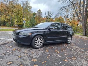 Melns Volvo V50 2005 Cēsis, ar dzinēja tilpumu 1.60 L un nobraukumu 211 tūkst. km par 1900 €, foto 10 vietnē AUTOMOTO.COM.LV