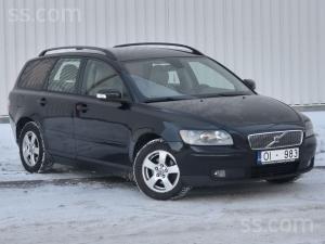 Black Volvo V50 2006 in Riga, with an engine capacity of 1.60 L and mileage of 0 thousand km for 1750 €, photo 2 on AUTOMOTO.COM.LV