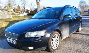 Melns Volvo V50 2006 Telšiai, ar dzinēja tilpumu 2.40 L un nobraukumu 335 tūkst. km par 2100 €, foto 9 vietnē AUTOMOTO.COM.LV