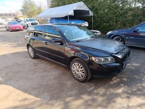 Melns Volvo V50 2006 Marijampole, ar dzinēja tilpumu 2.00 L un nobraukumu 280 tūkst. km par 1150 €, foto 2 vietnē AUTOMOTO.COM.LV
