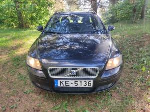 Melns Volvo V50 2006 Kuldīga, ar dzinēja tilpumu 2.00 L un nobraukumu 0 tūkst. km par 950 €, foto 3 vietnē AUTOMOTO.COM.LV