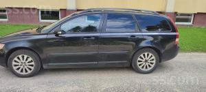 Melns Volvo V50 2006 Rīga, ar dzinēja tilpumu 2.00 L un nobraukumu 450 tūkst. km par 1000 €, foto 4 vietnē AUTOMOTO.COM.LV