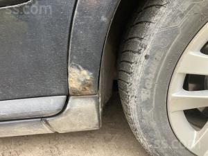 Black Volvo V50 2006 in Riga, with an engine capacity of 2.40 L and mileage of 436 thousand km for 1000 €, photo 15 on AUTOMOTO.COM.LV