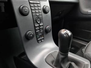Черный Вольво В50 2006 в Екабпилс, объемом двигателя 1.60 л и пробегом 371 тыс. км за 2150 €, фото 25 на AUTOMOTO.COM.LV
