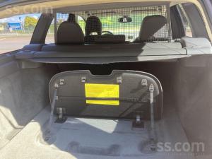 Melns Volvo V50 2006 Ventspils, ar dzinēja tilpumu 2.00 L un nobraukumu 220 tūkst. km par 2150 €, foto 11 vietnē AUTOMOTO.COM.LV