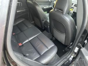 Melns Volvo V50 2006 Rīga, ar dzinēja tilpumu 2.40 L un nobraukumu 366 tūkst. km par 2890 €, foto 10 vietnē AUTOMOTO.COM.LV