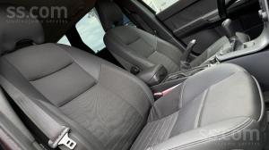 Black Volvo V50 2006 in Riga, with an engine capacity of 1.60 L and mileage of 348 thousand km for 1950 €, photo 10 on AUTOMOTO.COM.LV