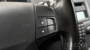 Black Volvo V50 2006 in Riga, with an engine capacity of 1.60 L and mileage of 348 thousand km for 1950 €, photo 13 on AUTOMOTO.COM.LV