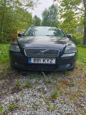 Black Volvo V50 2006 in Rapla, with an engine capacity of 1.60 L and mileage of 282 thousand km for 3000 €, photo  on AUTOMOTO.COM.LV