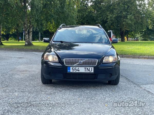 Черный Вольво В50 2006 в Тарту, объемом двигателя 1.60 л и пробегом 311 тыс. км за 2000 €, фото 6 на AUTOMOTO.COM.LV