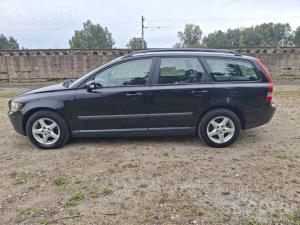 Melns Volvo V50 2006 Tukums, ar dzinēja tilpumu 1.60 L un nobraukumu 254 tūkst. km par 2390 €, foto 6 vietnē AUTOMOTO.COM.LV