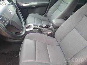Melns Volvo V50 2006 Tukums, ar dzinēja tilpumu 1.60 L un nobraukumu 254 tūkst. km par 2390 €, foto 14 vietnē AUTOMOTO.COM.LV