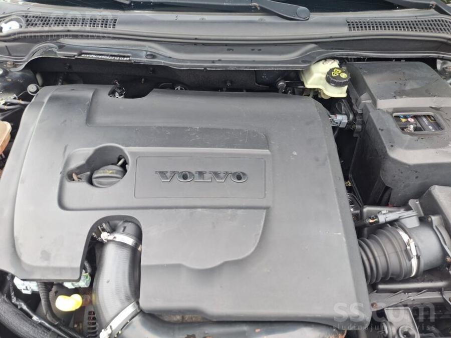 Melns Volvo V50 2006 Tukums, ar dzinēja tilpumu 1.60 L un nobraukumu 254 tūkst. km par 2390 €, foto 15 vietnē AUTOMOTO.COM.LV