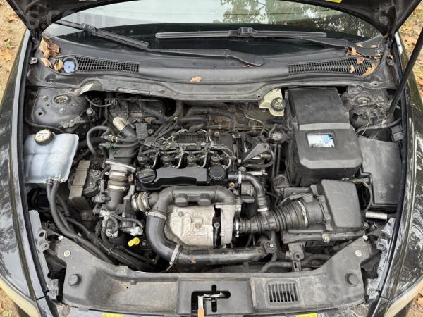 Volvo V50 2006 Gulbene vietnÄ Melns Volvo V50 2006 Gulbene, ar dzinÄja tilpumu 1.60 L un nobraukumu 370 tÅ«kst. km par 800 ā¬, foto 9 vietnÄ AUTOMOTO.COM.LV
