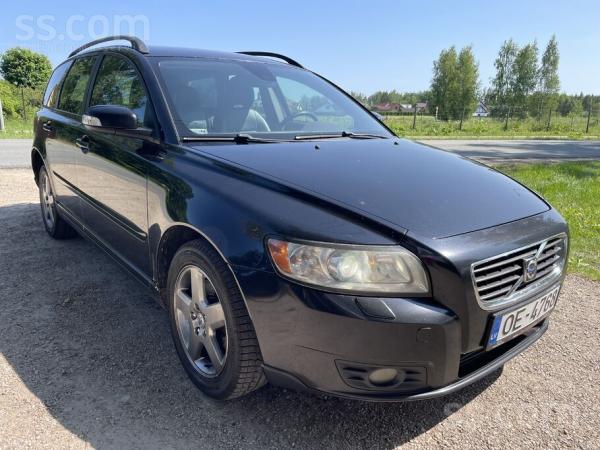 Black Volvo V50 2007 in Riga, with an engine capacity of 2.40 L and mileage of 0 thousand km for 900 €, photo 7 on AUTOMOTO.COM.LV