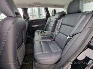 Melns Volvo V50 2007 Tartu, ar dzinēja tilpumu 2.00 L un nobraukumu 220 tūkst. km par 4490 €, foto 22 vietnē AUTOMOTO.COM.LV