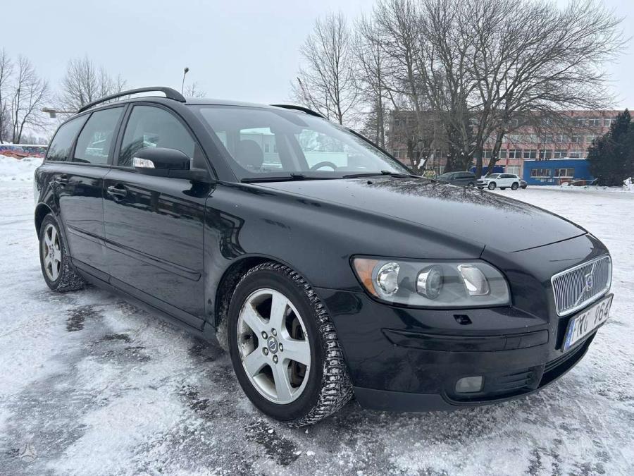 Melns Volvo V50 2007 Klaipėda, ar dzinēja tilpumu 0.00 L un nobraukumu 290 tūkst. km par 2100 €, foto 1 vietnē AUTOMOTO.COM.LV