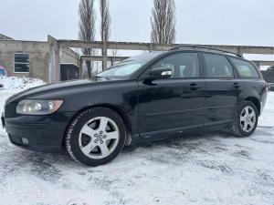 Melns Volvo V50 2007 Klaipėda, ar dzinēja tilpumu 0.00 L un nobraukumu 290 tūkst. km par 2100 €, foto 2 vietnē AUTOMOTO.COM.LV