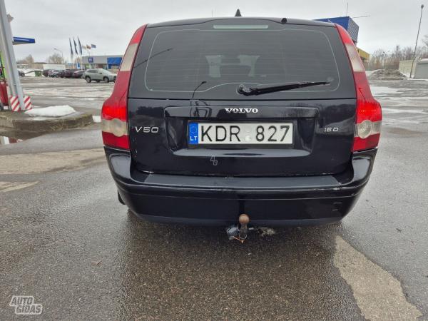 Melns Volvo V50 2007 Klaipėda, ar dzinēja tilpumu 1.60 L un nobraukumu 370 tūkst. km par 750 €, foto 4 vietnē AUTOMOTO.COM.LV