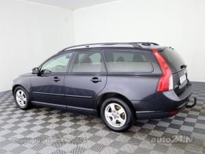 Melns Volvo V50 2007 Tallina, ar dzinēja tilpumu 1.60 L un nobraukumu 438 tūkst. km par 1499 €, foto 5 vietnē AUTOMOTO.COM.LV