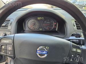 Melns Volvo V50 2007 Rīga, ar dzinēja tilpumu 2.00 L un nobraukumu 291 tūkst. km par 2900 €, foto 7 vietnē AUTOMOTO.COM.LV