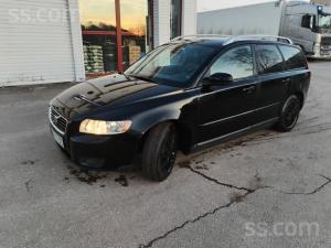 Melns Volvo V50 2007 Jelgava, ar dzinēja tilpumu 1.60 L un nobraukumu 0 tūkst. km par 2700 €, foto  vietnē AUTOMOTO.COM.LV