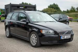 Melns Volvo V50 2007 Liepāja, ar dzinēja tilpumu 2.40 L un nobraukumu 272 tūkst. km par 5200 €, foto 6 vietnē AUTOMOTO.COM.LV