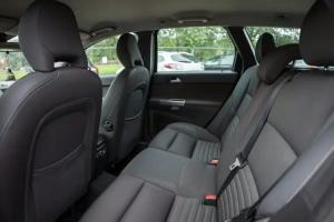 Melns Volvo V50 2007 Liepāja, ar dzinēja tilpumu 2.40 L un nobraukumu 272 tūkst. km par 5200 €, foto 10 vietnē AUTOMOTO.COM.LV