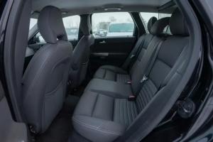 Melns Volvo V50 2007 Liepāja, ar dzinēja tilpumu 2.40 L un nobraukumu 266 tūkst. km par 4200 €, foto 10 vietnē AUTOMOTO.COM.LV