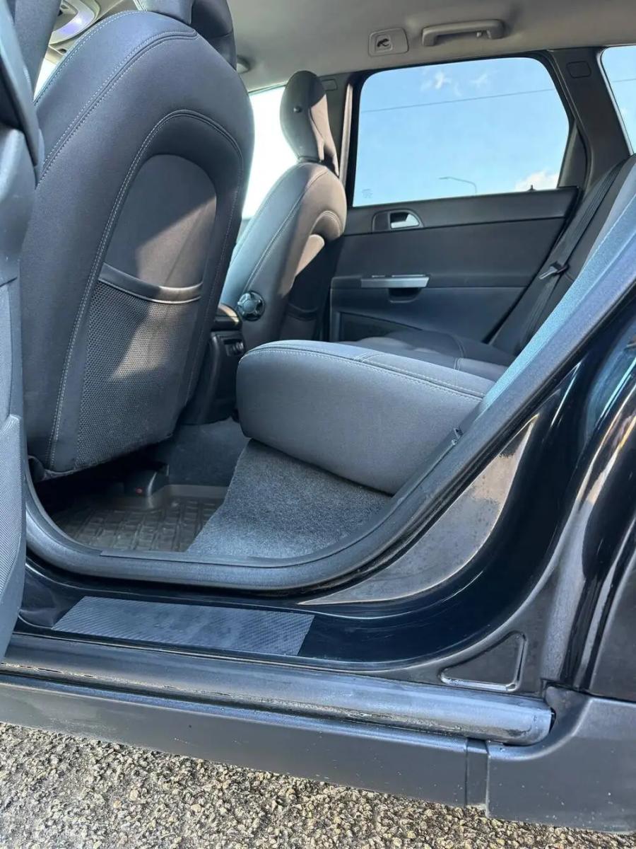 Melns Volvo V50 2007 Rīga, ar dzinēja tilpumu 2.40 L un nobraukumu 305 tūkst. km par 2300 €, foto 10 vietnē AUTOMOTO.COM.LV