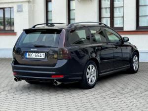 Черный Вольво В50 2007 в Елгава, объемом двигателя 2.40 л и пробегом 340 тыс. км за 3300 €, фото 9 на AUTOMOTO.COM.LV