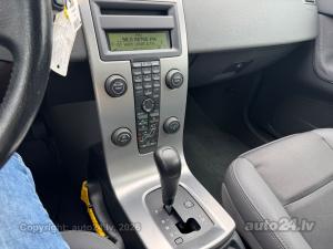 Черный Вольво В50 2007 в Рапла, объемом двигателя 2.40 л и пробегом 246 тыс. км за 3400 €, фото 17 на AUTOMOTO.COM.LV