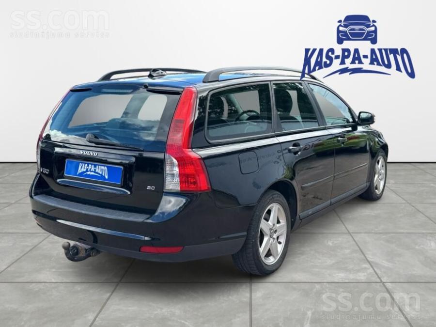 Черный Вольво В50 2007 в Рига, объемом двигателя 2.00 л и пробегом 327 тыс. км за 1800 €, фото 8 на AUTOMOTO.COM.LV