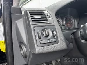 Черный Вольво В50 2007 в Рига, объемом двигателя 2.00 л и пробегом 327 тыс. км за 1800 €, фото 13 на AUTOMOTO.COM.LV