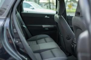 Melns Volvo V50 2007 Liepāja, ar dzinēja tilpumu 2.00 L un nobraukumu 142 tūkst. km par 4250 €, foto 9 vietnē AUTOMOTO.COM.LV