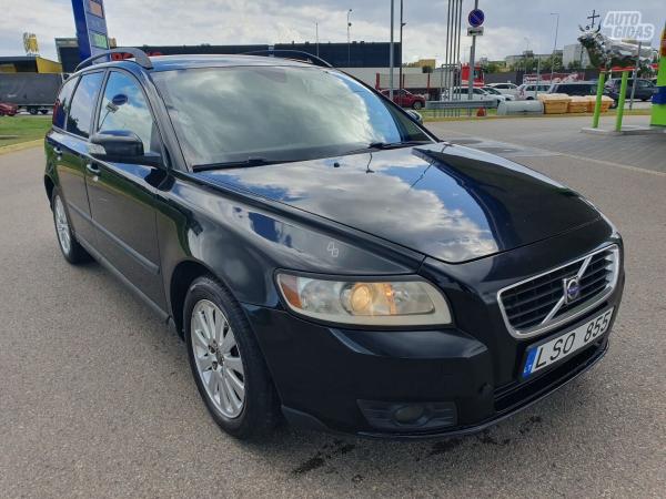 Melns Volvo V50 2007 Kauņa, ar dzinēja tilpumu 2.00 L un nobraukumu 420 tūkst. km par 1000 €, foto 4 vietnē AUTOMOTO.COM.LV